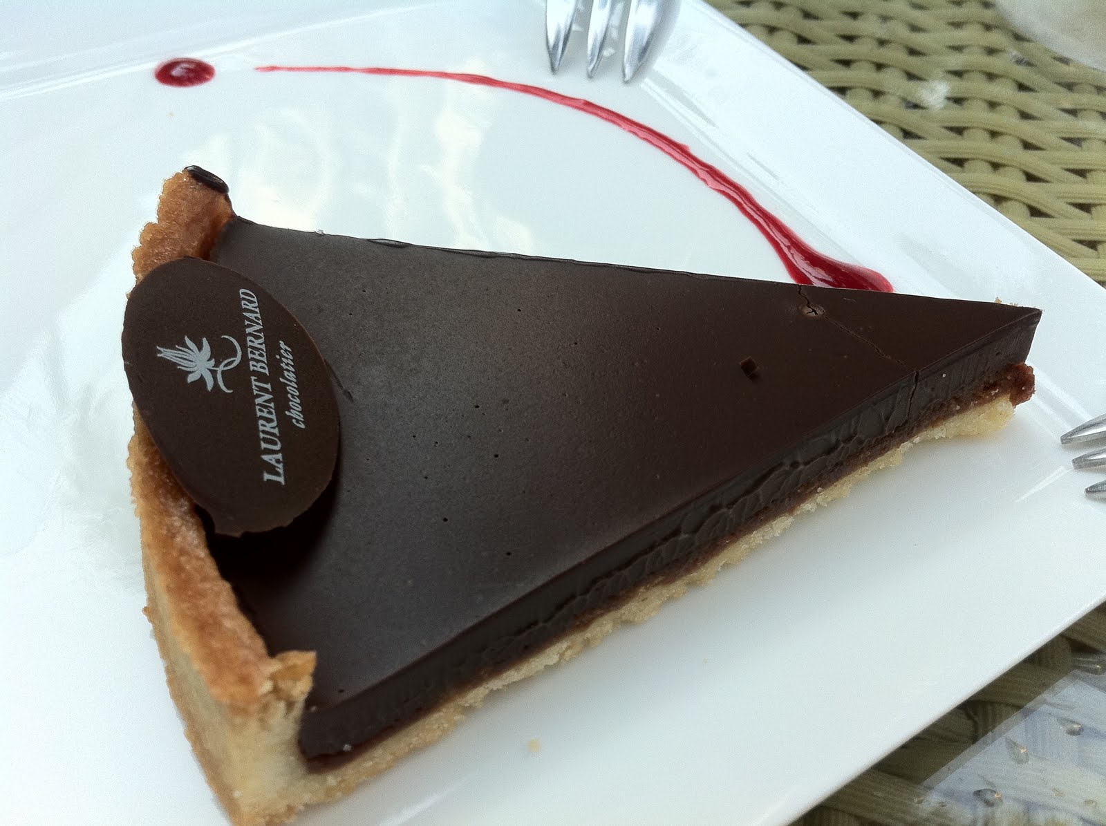 Laurent’s Cafe, Robertson Quay – Rubbish Eat Rubbish Grow