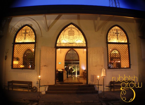 White Rabbit, Dempsey – Rubbish Eat Rubbish Grow