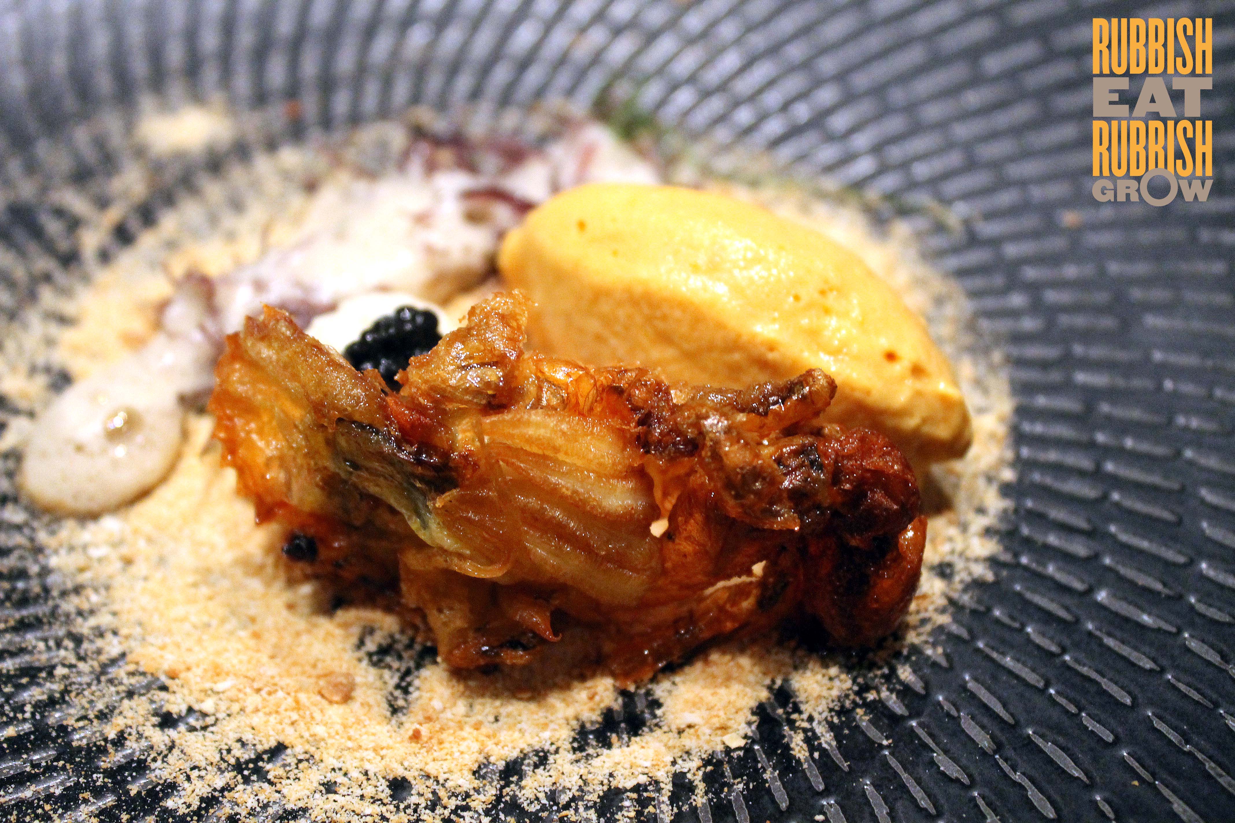 Restaurant Labyrinth, Esplanade – Rubbish Eat Rubbish Grow