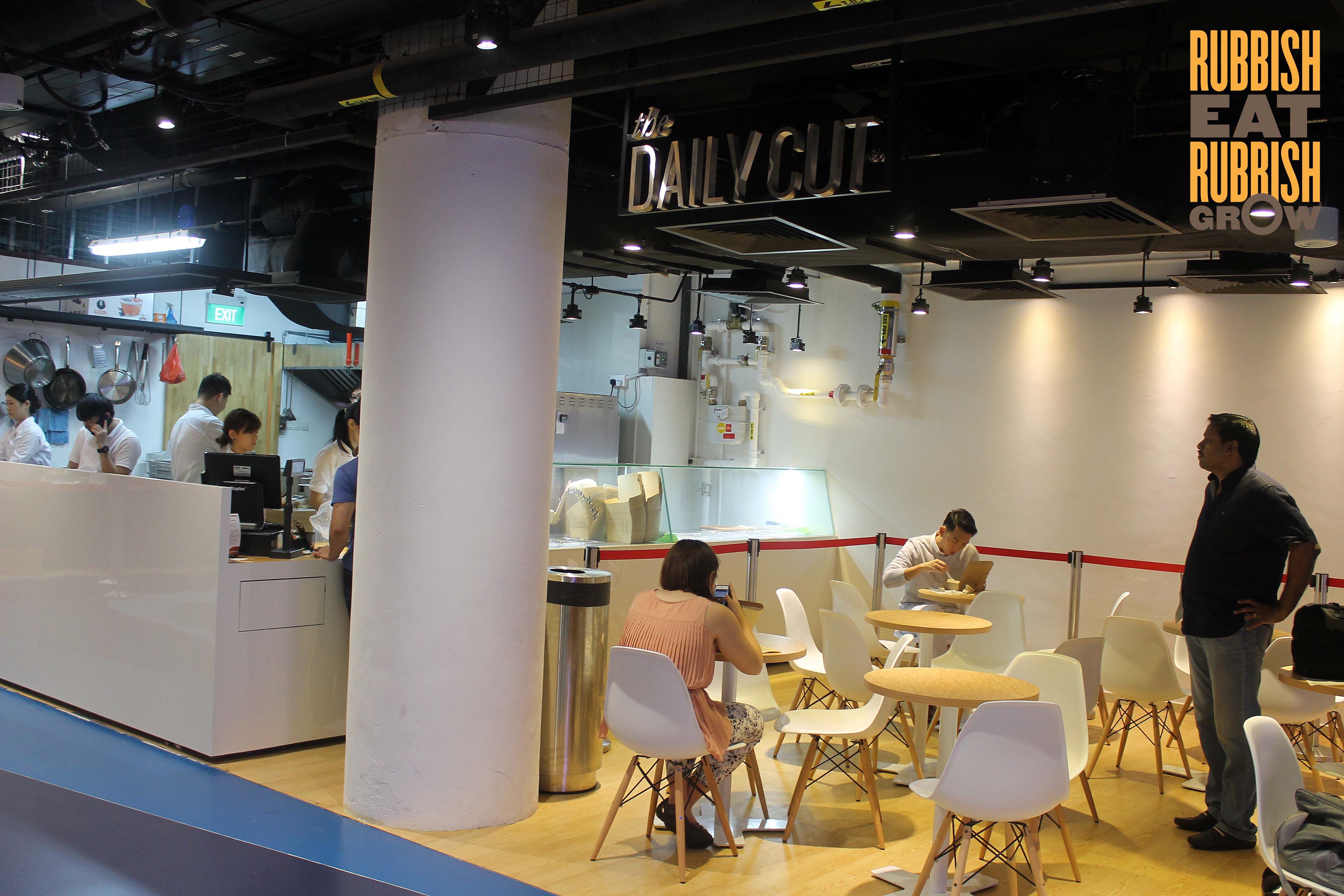 What to Eat at One Raffles Place: Ramen Isshi, Ngon Vietnamese, The ...