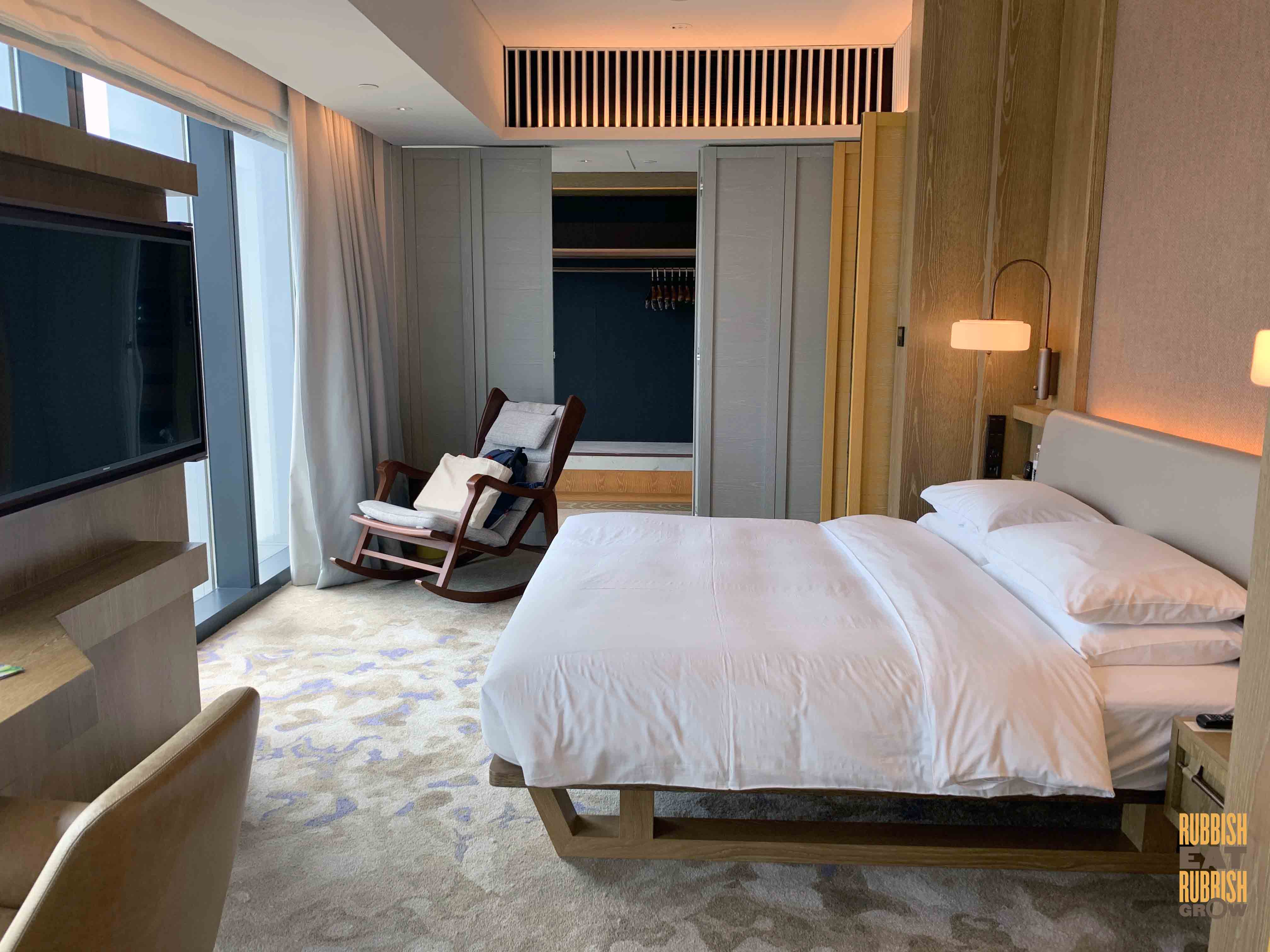 Staycation: Andaz Singapore – Studio Suite King Review – Rubbish Eat ...